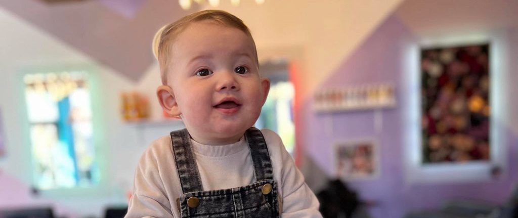 Kids Hair Play Salon: Child's Haircut Becomes an Adventure!